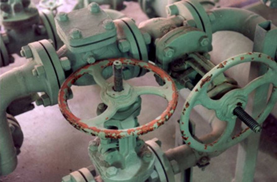 Poor valve accessibility – Human Factors 101